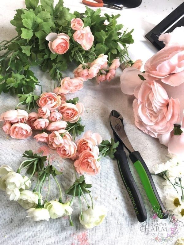 Simple Spring Candlestick Topper - Southern Charm Wreaths