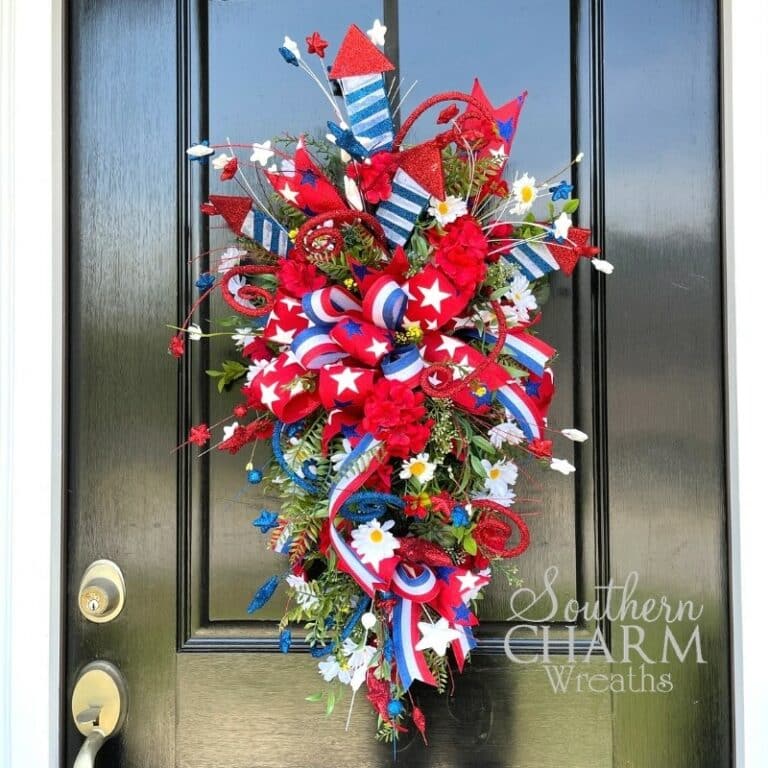 Holiday Swag Wreath Masterclass - Southern Charm Wreaths