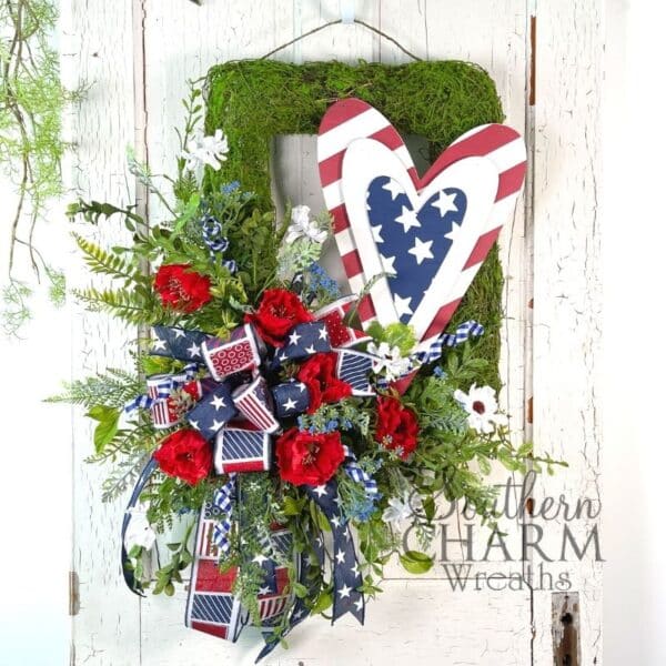 15 Patriotic Wreath and Arrangement Tutorials - Southern Charm Wreaths