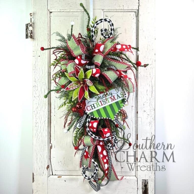 Holiday Swag Wreath Masterclass - Southern Charm Wreaths