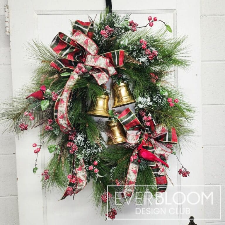 [EVERBLOOM] Red Cardinal & Gold Bell Christmas Wreath - Southern Charm ...